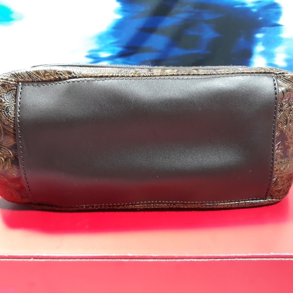 Relic | Bags | Authentic Relic Paisley Embossed Design Bag | Poshmark